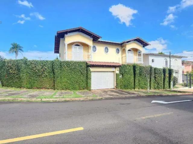 Casa / Sobrado para Locação em Londrina/PR Dom Pedro 4 Quartos