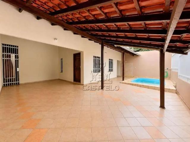 Casa / Sobrado para Locação em Londrina/PR Ernani Moura Lima 3 Quartos