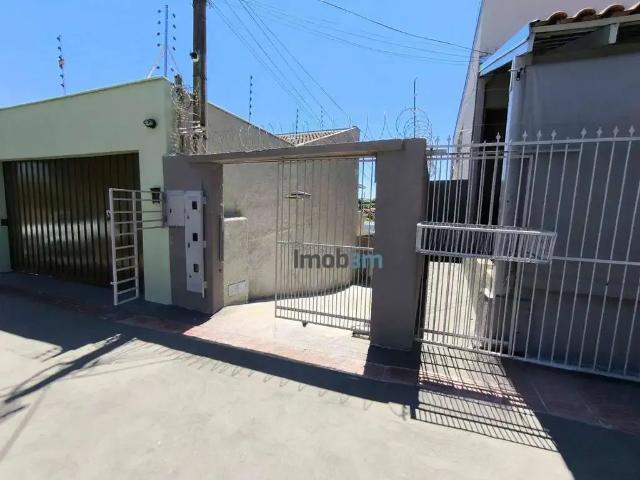 Casa / Sobrado para Locação em Londrina/PR Industrial 1 Quartos