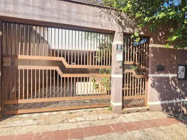 Casa / Sobrado para Locação em Londrina/PR Jardim do Leste 3 Quartos