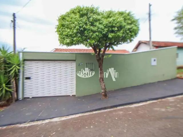 Casa / Sobrado para Locação em Londrina/PR Jardim Nova Esperança 3 Quartos