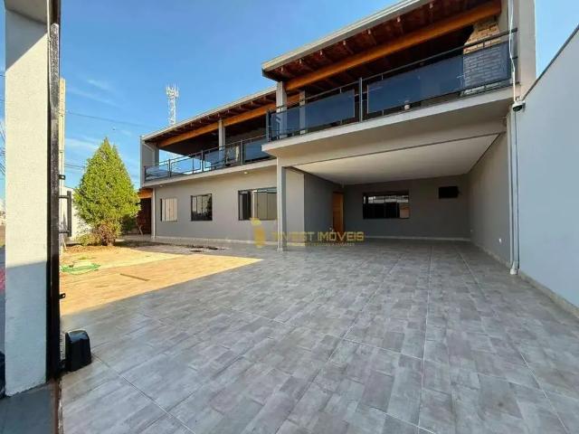 Casa / Sobrado para Locação em Londrina/PR Jardim São Paulo II 6 Quartos