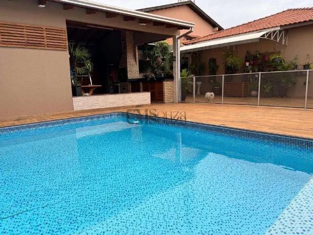 Casa / Sobrado para Locação em Londrina/PR Jardim Shangri la 3 Quartos