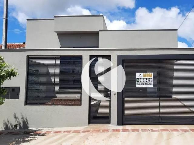 Casa / Sobrado para Locação em Londrina/PR Jardim Piza 3 Quartos