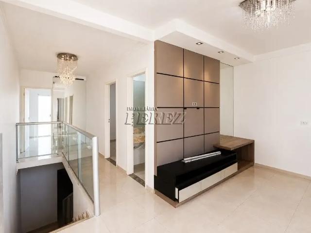 Casa / Sobrado para Locação em Londrina/PR Jardim Planalto 2 Quartos