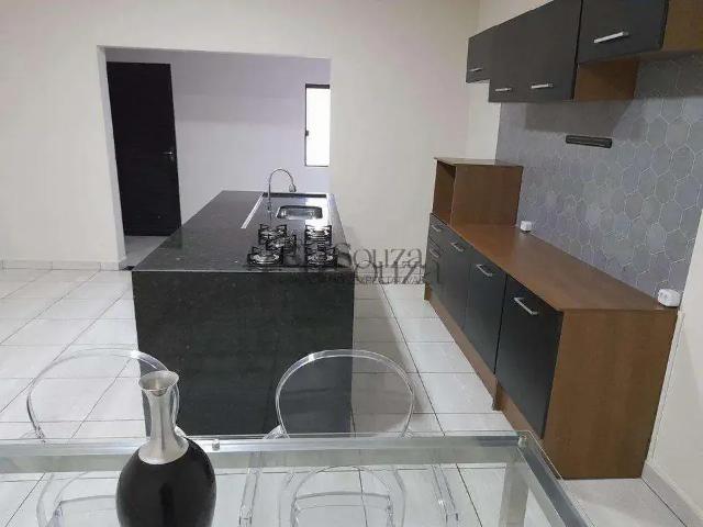 Casa / Sobrado para Locação em Londrina/PR Jardim Tókio 3 Quartos