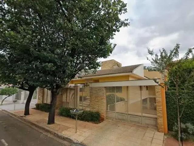 Casa / Sobrado para Locação em Londrina/PR Lago Parque 6 Quartos