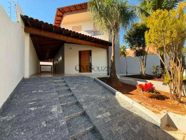 Casa / Sobrado para Locação em Londrina/PR Maringá 3 Quartos