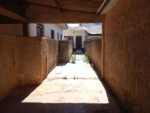 Casa / Sobrado para Locação em Londrina/PR Nossa Senhora de Lourdes 2 Quartos