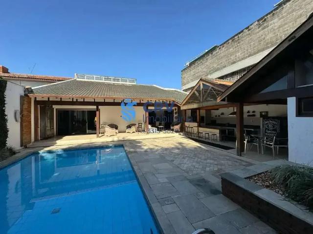 Casa / Sobrado para Locação em Londrina/PR Parque do Lago Juliana 4 Quartos