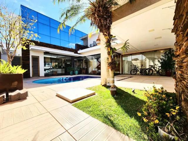 Casa / Sobrado para Locação em Londrina/PR Royal Tennis Residence & Resort 5 Quartos