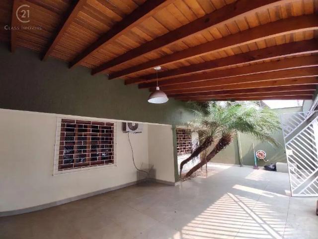 Casa / Sobrado para Locação em Londrina/PR San Remo 3 Quartos