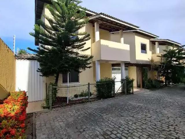 Casa / Sobrado para Locação em Lauro de Freitas/BA Buraquinho 3 Quartos