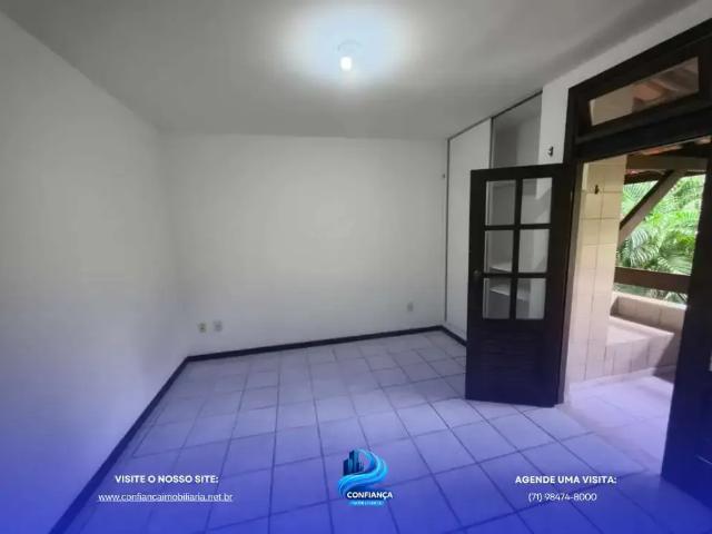 Casa / Sobrado para Locação em Lauro de Freitas/BA Buraquinho 3 Quartos