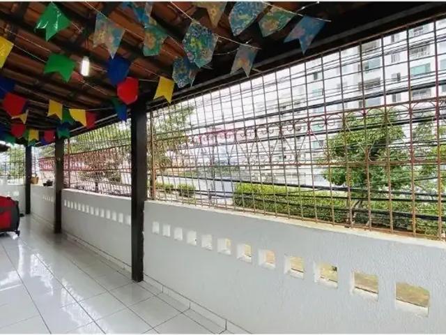 Casa / Sobrado para Locação em Lauro de Freitas/BA Centro 3 Quartos