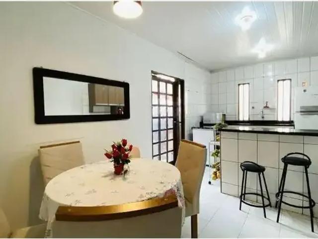 Casa / Sobrado para Locação em Lauro de Freitas/BA Centro 3 Quartos