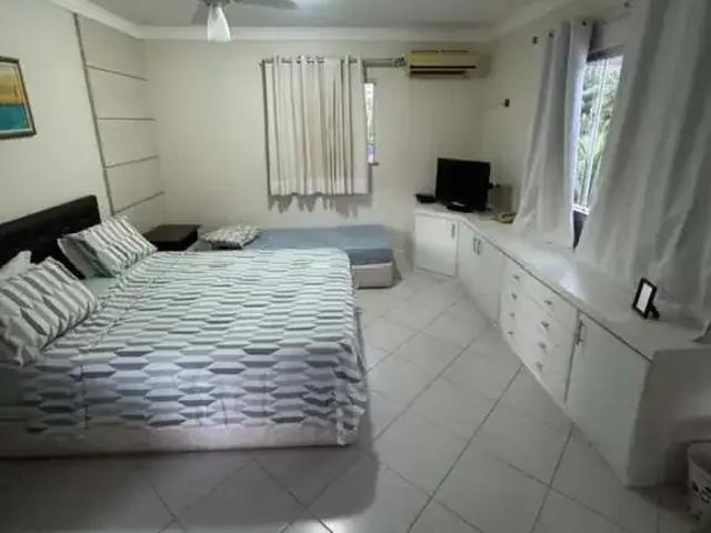 Casa / Sobrado para Locação em Lauro de Freitas/BA Pitangueiras 3 Quartos