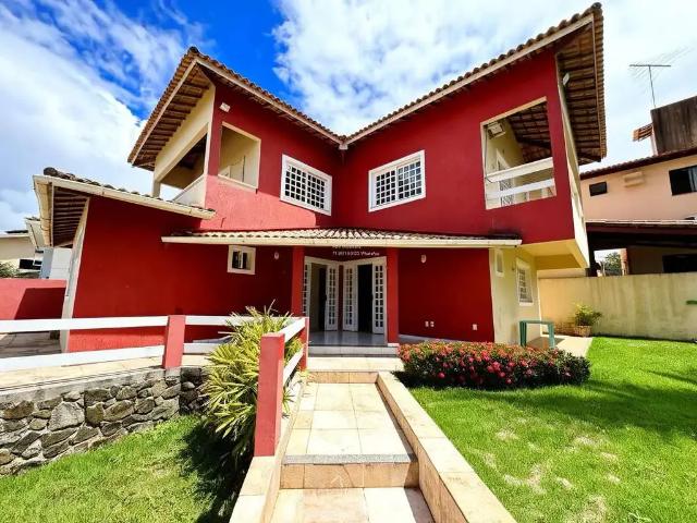 Casa / Sobrado para Locação em Lauro de Freitas/BA Portão 3 Quartos