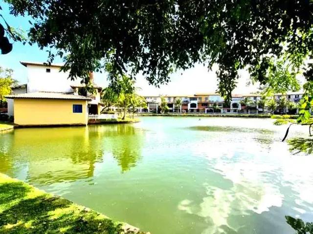 Casa / Sobrado para Locação em Lauro de Freitas/BA Recreio Ipitanga 3 Quartos