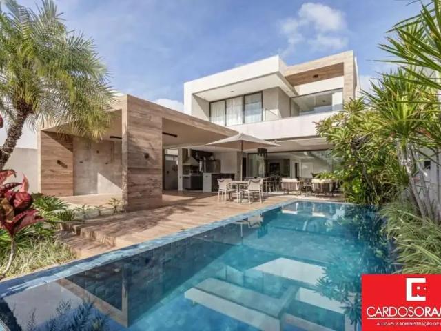 Casa / Sobrado para Locação em Lauro de Freitas/BA Vilas do Atlantico 4 Quartos
