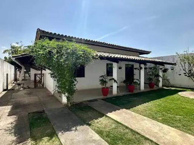 Casa / Sobrado para Locação em Lauro de Freitas/BA Vilas do Atlantico 4 Quartos