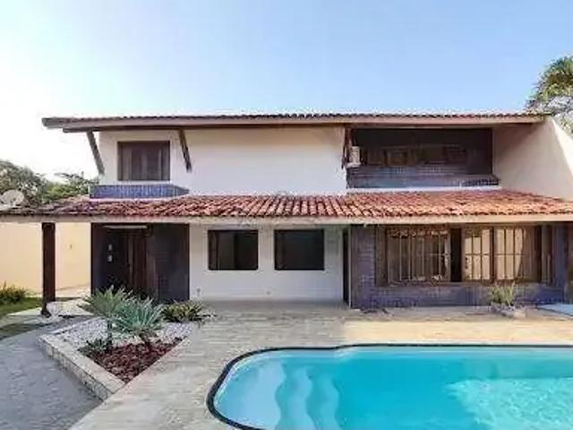Casa / Sobrado para Locação em Lauro de Freitas/BA Vilas do Atlantico 5 Quartos