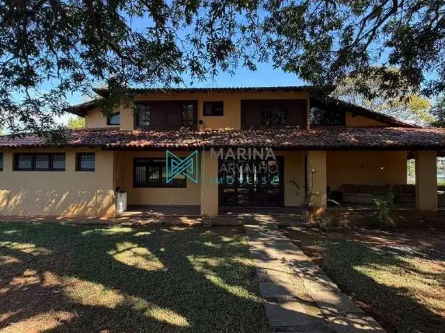 Casa / Sobrado para Locação em Lagoa Santa/MG Várzea 5 Quartos