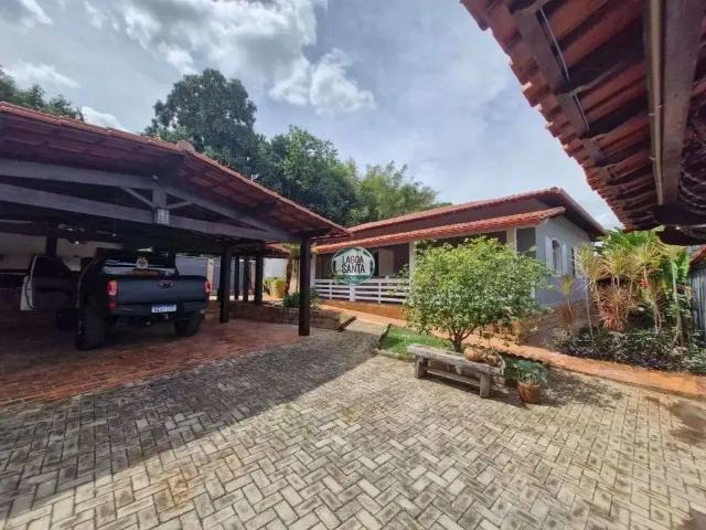 Casa / Sobrado para Locação em Lagoa Santa/MG Várzea 6 Quartos