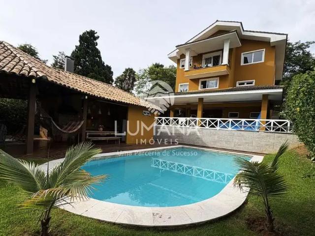 Casa / Sobrado para Locação em Lagoa Santa/MG Estância das Amendoeiras 4 Quartos
