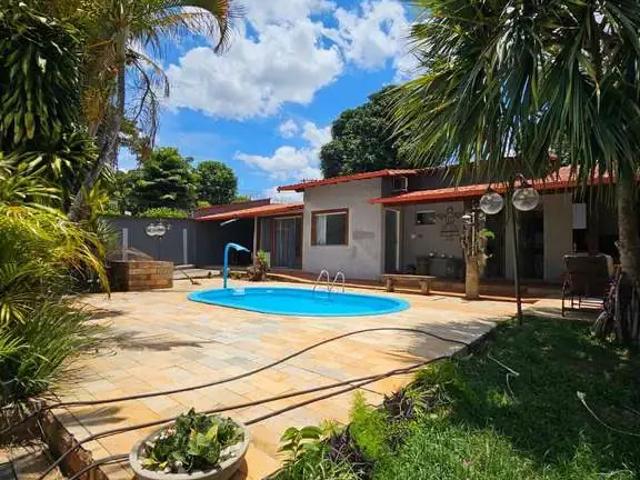 Casa / Sobrado para Locação em Lagoa Santa/MG Francisco Sanches Rocha 6 Quartos
