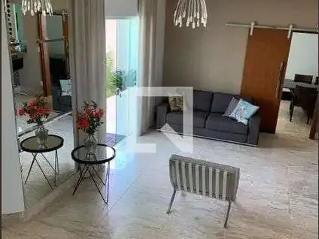 Casa / Sobrado para Locação em Lagoa Santa/MG Joá 4 Quartos