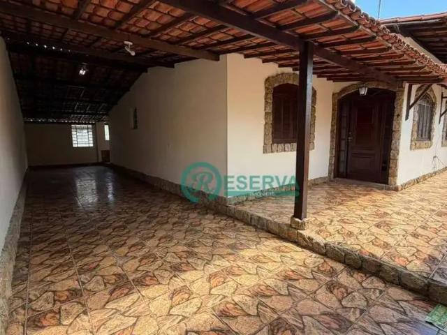 Casa / Sobrado para Locação em Lagoa Santa/MG Promissão 3 Quartos