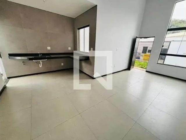 Casa / Sobrado para Locação em Lagoa Santa/MG Recanto da Lagoa 3 Quartos