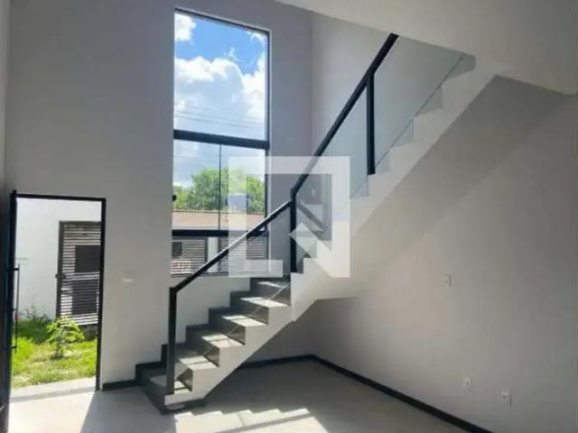 Casa / Sobrado para Locação em Lagoa Santa/MG Recanto da Lagoa 3 Quartos