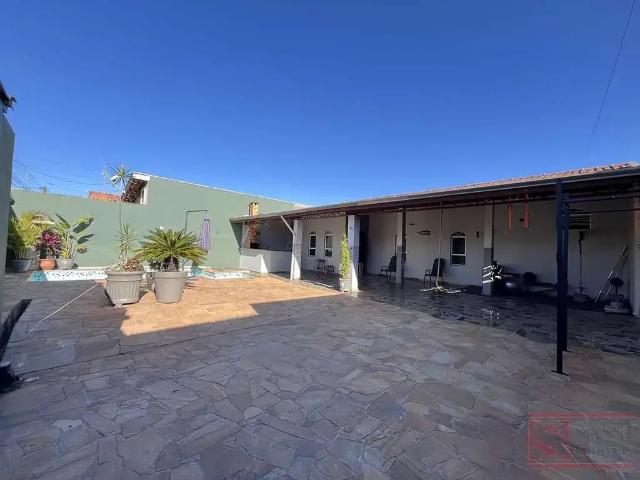 Casa / Sobrado para Locação em Limeira/SP Jardim da Graminha 2 Quartos