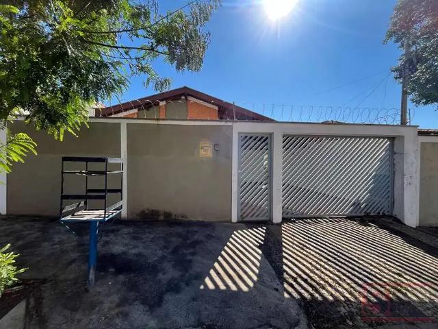 Casa / Sobrado para Locação em Limeira/SP Jardim Montezuma 3 Quartos