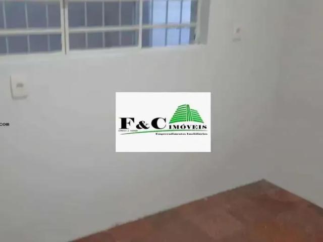 Casa / Sobrado para Locação em Limeira/SP Vila Claudia 2 Quartos