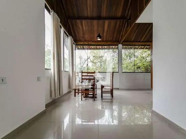 Casa / Sobrado para Locação em Mogi das Cruzes/SP Conjunto Residencial Nova Bertioga 2 Quartos