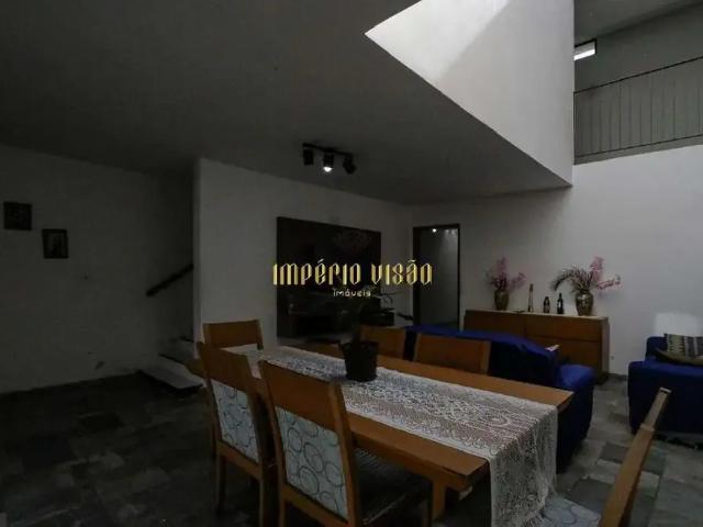 Casa / Sobrado para Locação em Mogi das Cruzes/SP Centro 3 Quartos