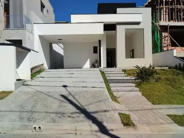 Casa / Sobrado para Locação em Mogi das Cruzes/SP Cidade Parquelandia 3 Quartos