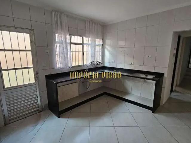 Casa / Sobrado para Locação em Mogi das Cruzes/SP Alto Ipiranga 3 Quartos