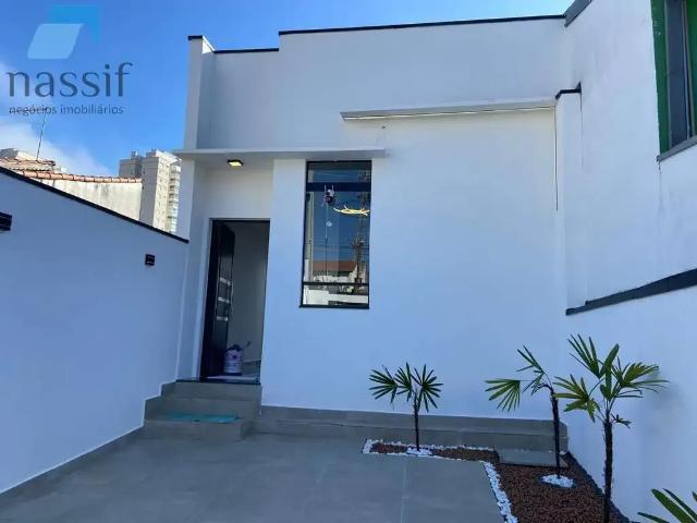 Casa / Sobrado para Locação em Mogi das Cruzes/SP Jardim São Pedro 3 Quartos