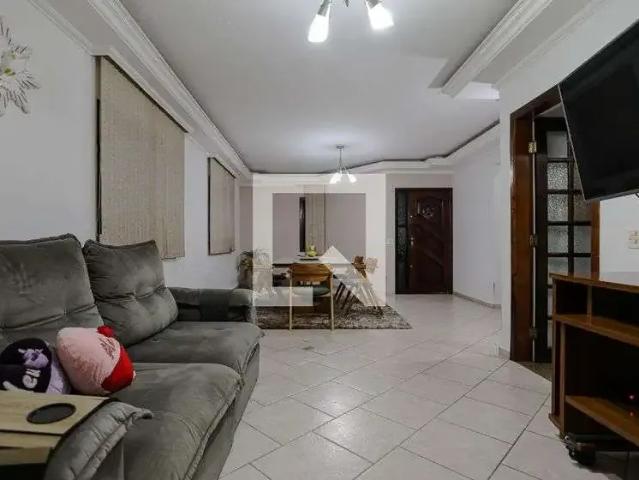 Casa / Sobrado para Locação em Mogi das Cruzes/SP Mogi Moderno 4 Quartos