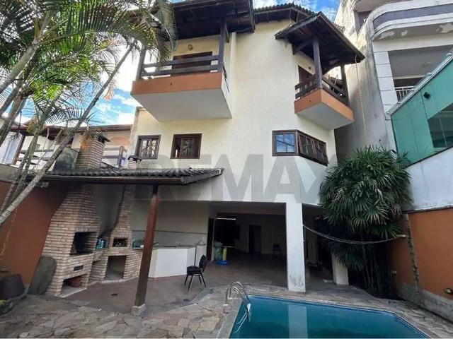 Casa / Sobrado para Locação em Mogi das Cruzes/SP Parque Residencial Itapeti 3 Quartos