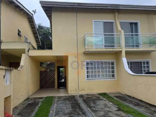Casa / Sobrado para Locação em Mogi das Cruzes/SP Vila Caputera 3 Quartos