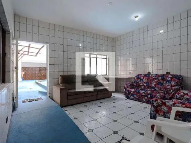 Casa / Sobrado para Locação em Mogi das Cruzes/SP Vila Jundiaí 10 Quartos