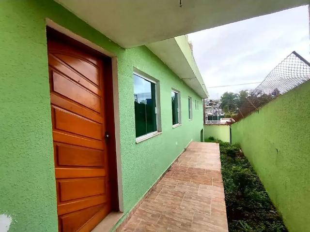 Casa / Sobrado para Locação em Mogi das Cruzes/SP Vila Nova Cintra 3 Quartos
