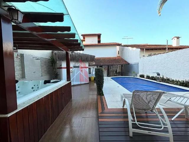 Casa / Sobrado para Locação em Mogi das Cruzes/SP Vila Oliveira 4 Quartos