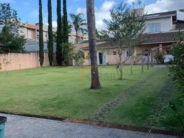 Casa / Sobrado para Locação em Mogi das Cruzes/SP Vila Oliveira 5 Quartos
