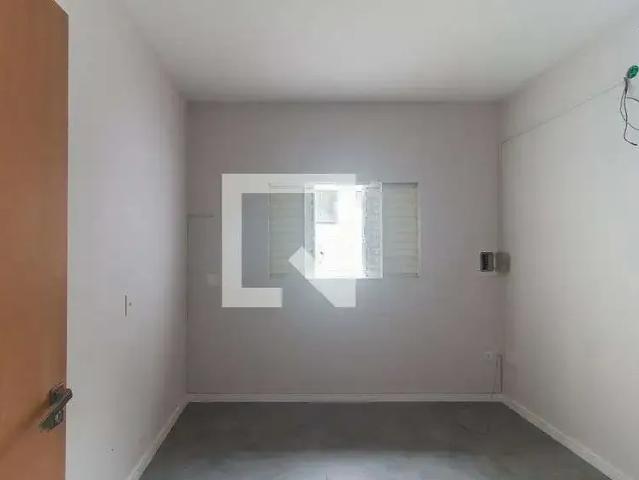 Casa / Sobrado para Locação em Mogi das Cruzes/SP Vila Oliveira 1 Quartos